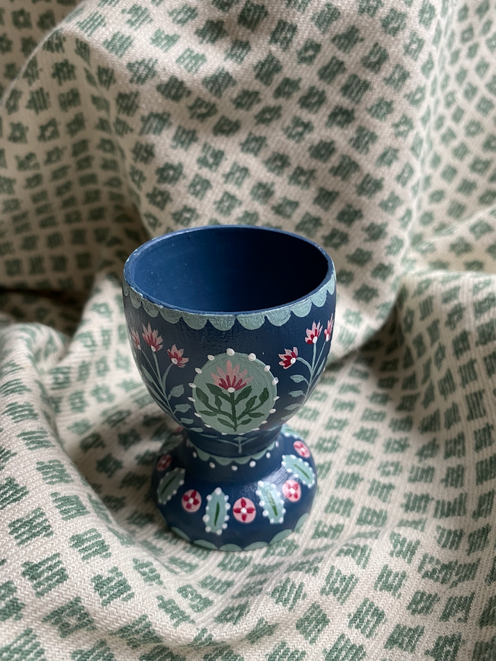 Hand-painted Egg cup - Indian Flower – Felicity-Buchanan-Designs